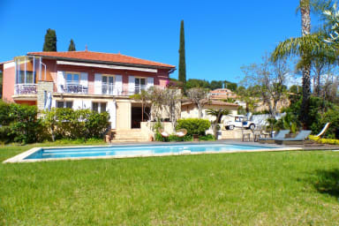 Maison Avec Piscine à Bandol - Bandol