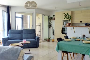 L'appartement 2 Chambres Avec Balcon - Proche Parc - Toulon