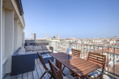 Studio Coquet Avec Terrasse Surplombant Marseille - Gare de Marseille-Saint-Charles
