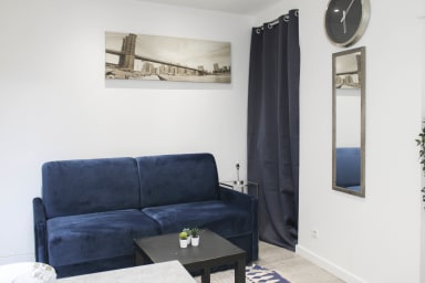 Joli Studio Avec Wifi à 10 Min à Pied De Paris - Ibis Styles Paris Batignolles
