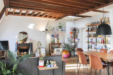 Charme Sous Les Toits, Paris - 66 M² - Paris Gare du Nord