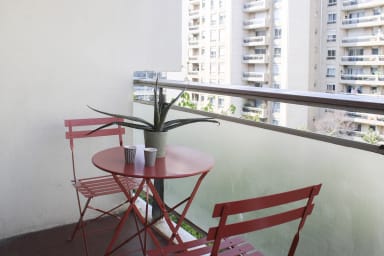 Beautiful Renovated Apartment, Balcony And Parking - Courbevoie