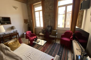 Elegant Silk Worker's Apartment In Croix-rousse - Lyon