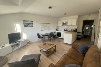 Charming Quiet Apartment With Views Over Rooftops - La Rochelle