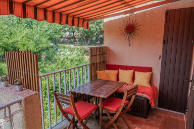 Charmant Studio Avec Terrasse Proche Des Plages - Plage de l'Almanarre