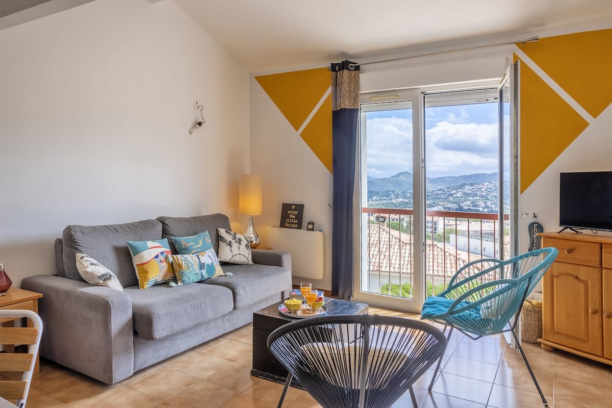 Location Appartement Casa Sémaphore 4 personnes dès 608 euros par ...