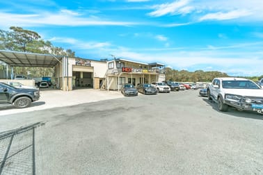 Factory, Warehouse & Industrial Property Leased in 607 Great Western ...