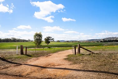 Rural & Farming Property For Lease in 4633 Calder Highway, Ravenswood ...