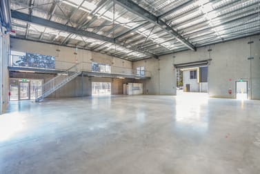 Factory, Warehouse & Industrial Property For Lease in 23 East Owen ...