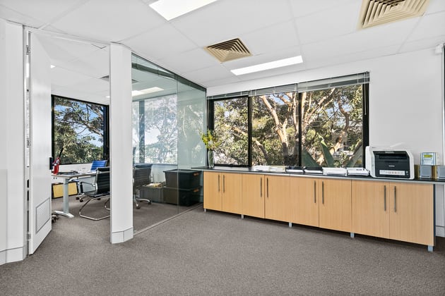 Factory, Warehouse & Industrial Property For Sale in 38/2 Chaplin Drive ...