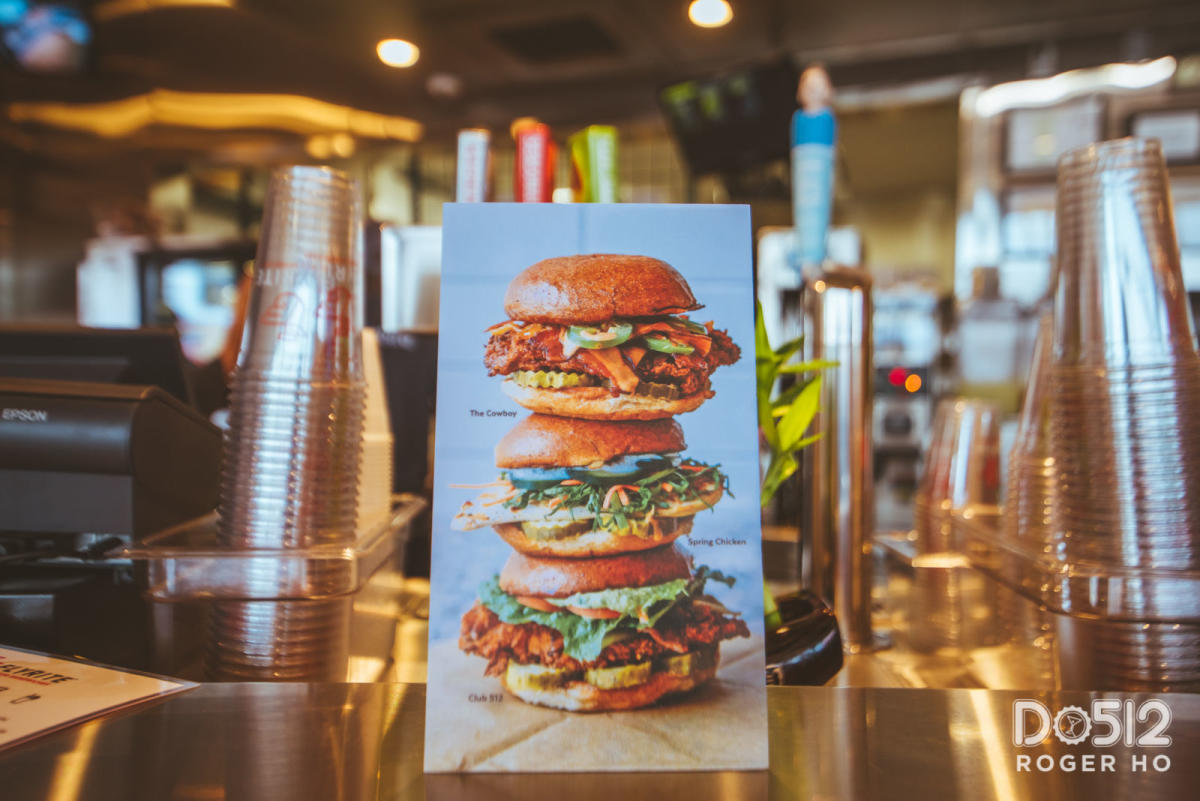 Flyrite Chicken's New Location Opens on Burnet