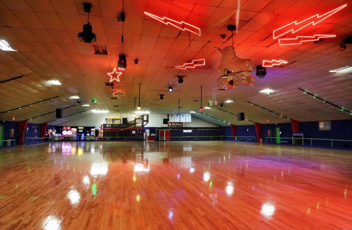 Roller Skating Places Near Me Your 2023 Guide To Roller Skating,