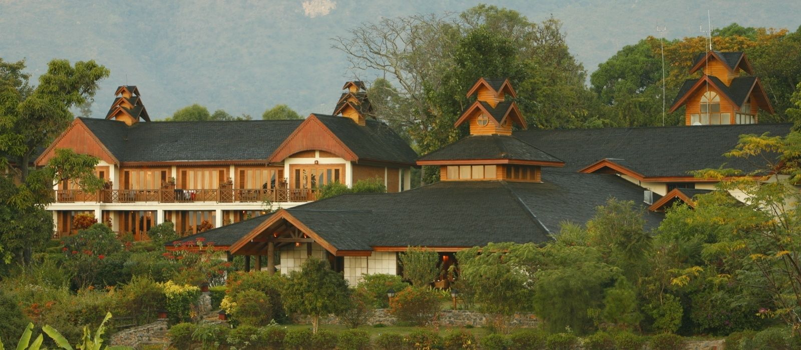 Inle Resort & Spa Hotel in Myanmar | ENCHANTING TRAVELS