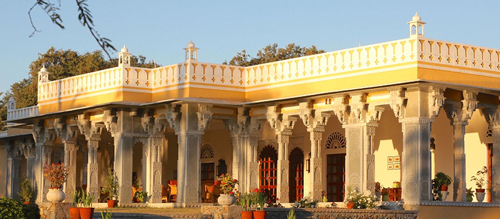 Dev Shree Hotel in North India | ENCHANTING TRAVELS