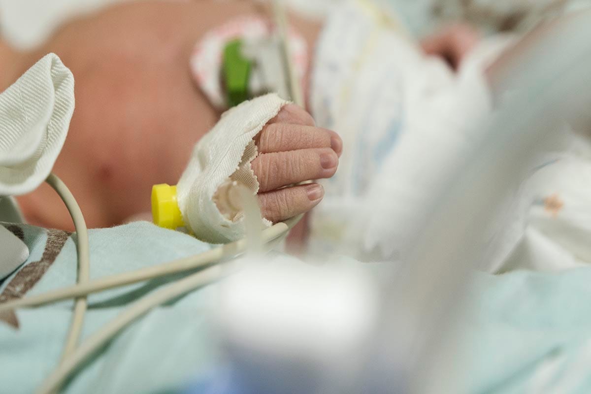 Damages obtained for tracheal injury and subsequent treatment