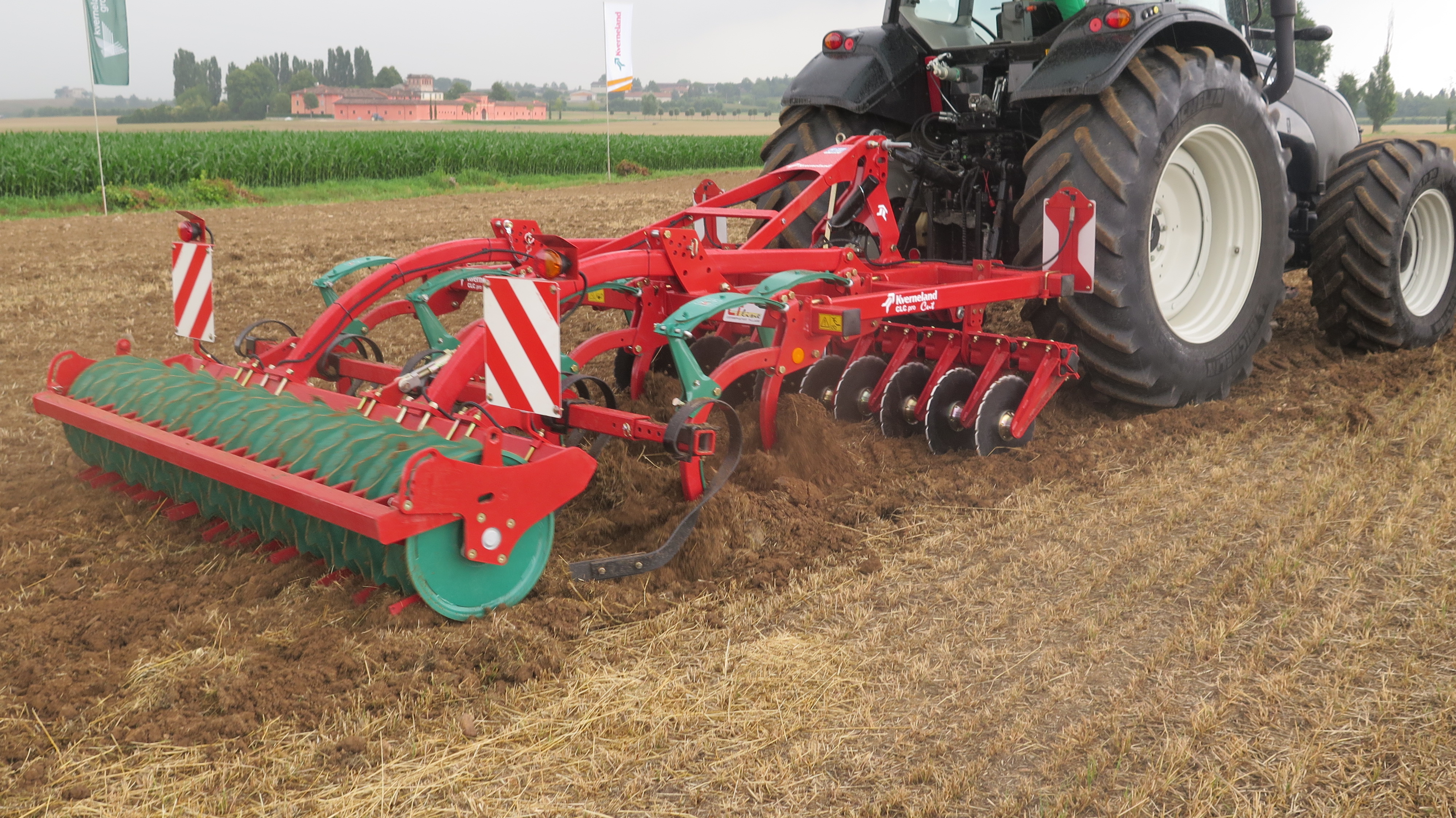 Kverneland introduces a new cultivator: the CLC pro Cut / Archive 2015 ...