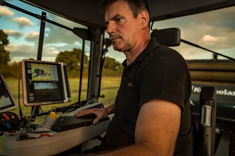 Smart controls for Kverneland FastBale non-stop baler wrapper - Kverneland