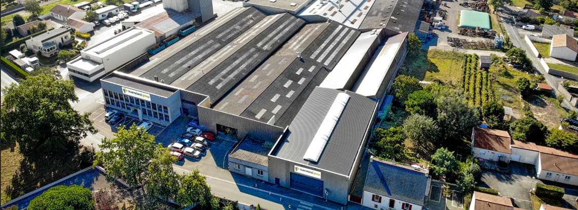 Kverneland Group Les Landes-Genusson SAS, Frankreich / Unsere Standorte ...