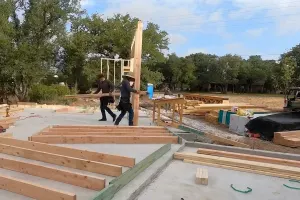 Ready Frame: Framing Day 13